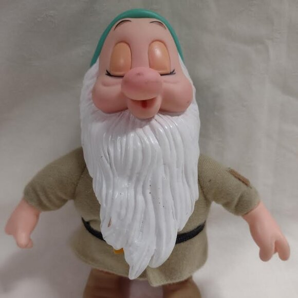 SWOW WHITE | Toys | Dwarf Sleepy Snow White Disney | Poshmark